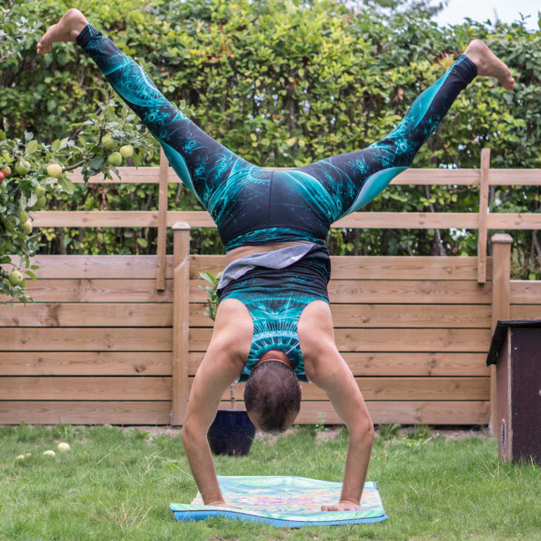 Handstand - Asana