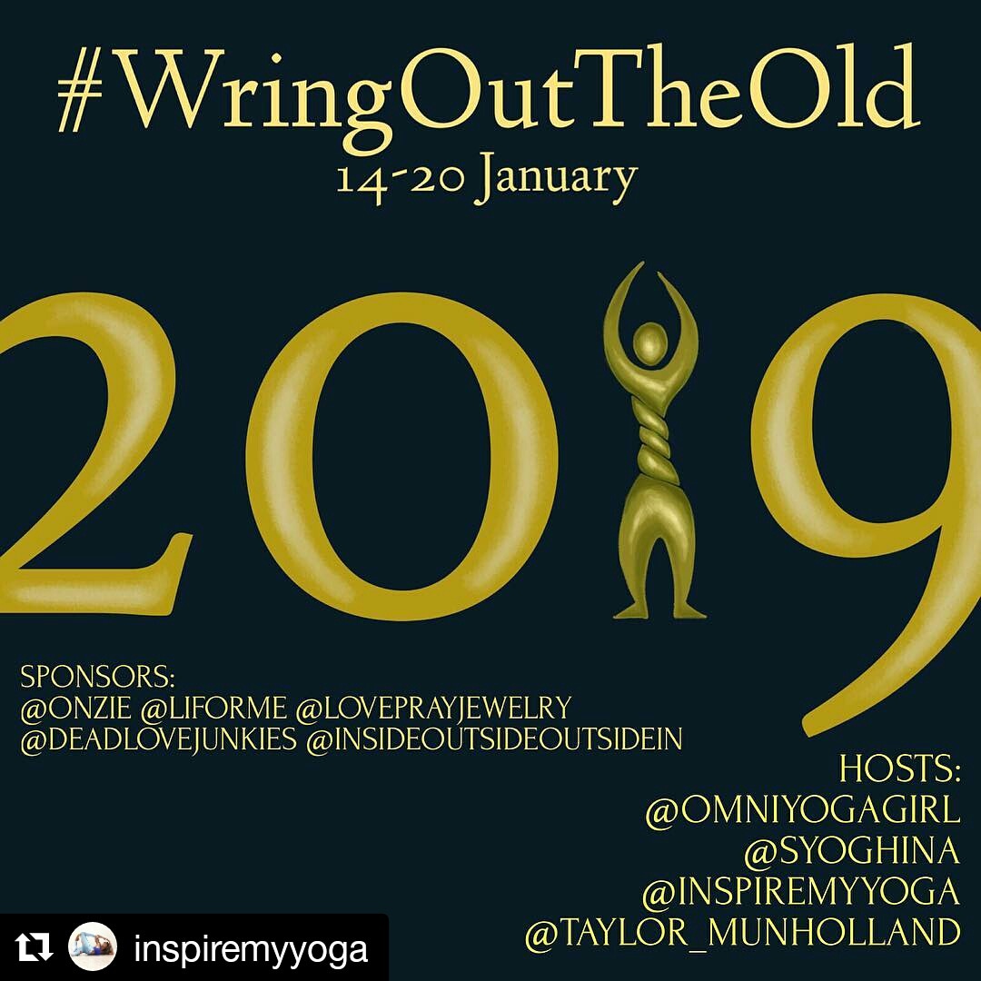 Wring Out The Old - Yogautmaningar