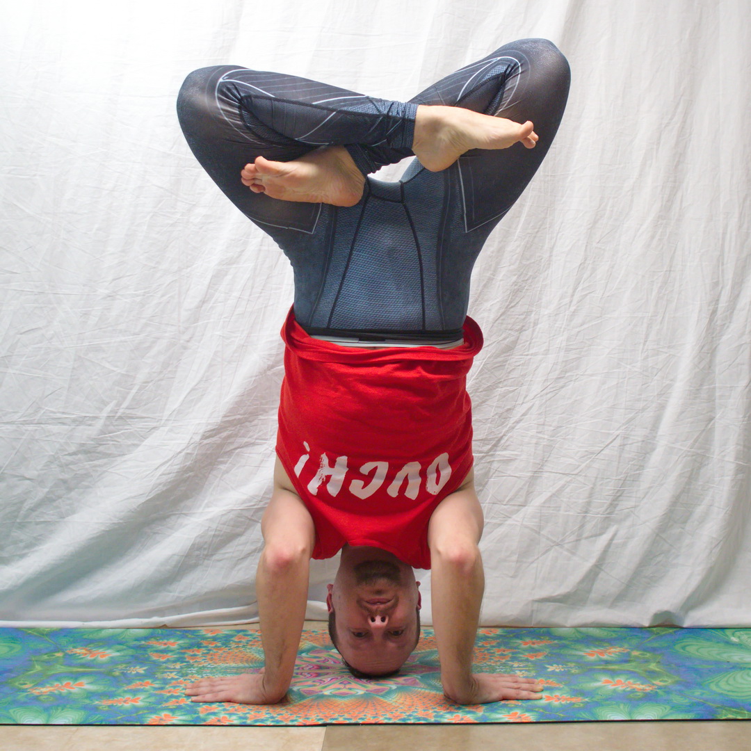 Headstand lotus - Asana