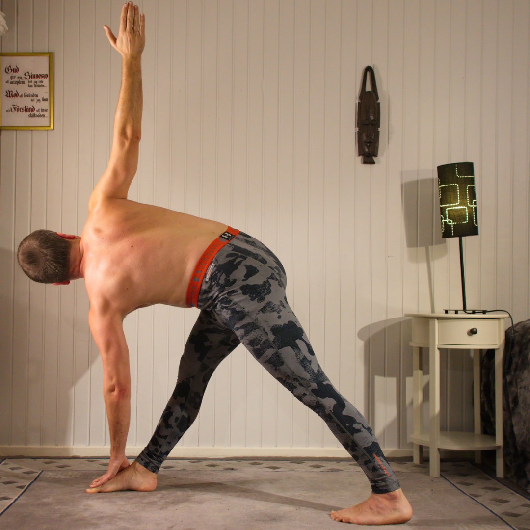 Revolved Triangle Pose - Asana